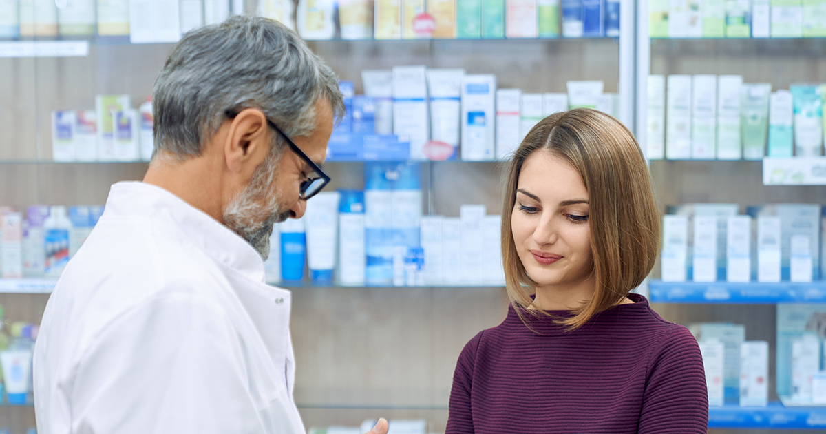 Transactionnaire pharmacie d'officine, courtier en pharmacies